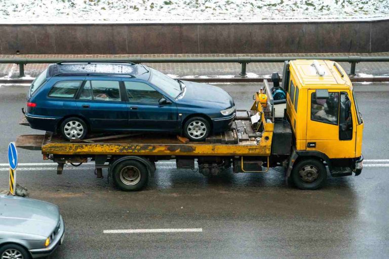 Safety Tips for Towing a Car